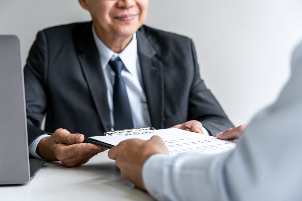 Captiver le recruteur avec votre phrase d'accroche CV : les clés du ...